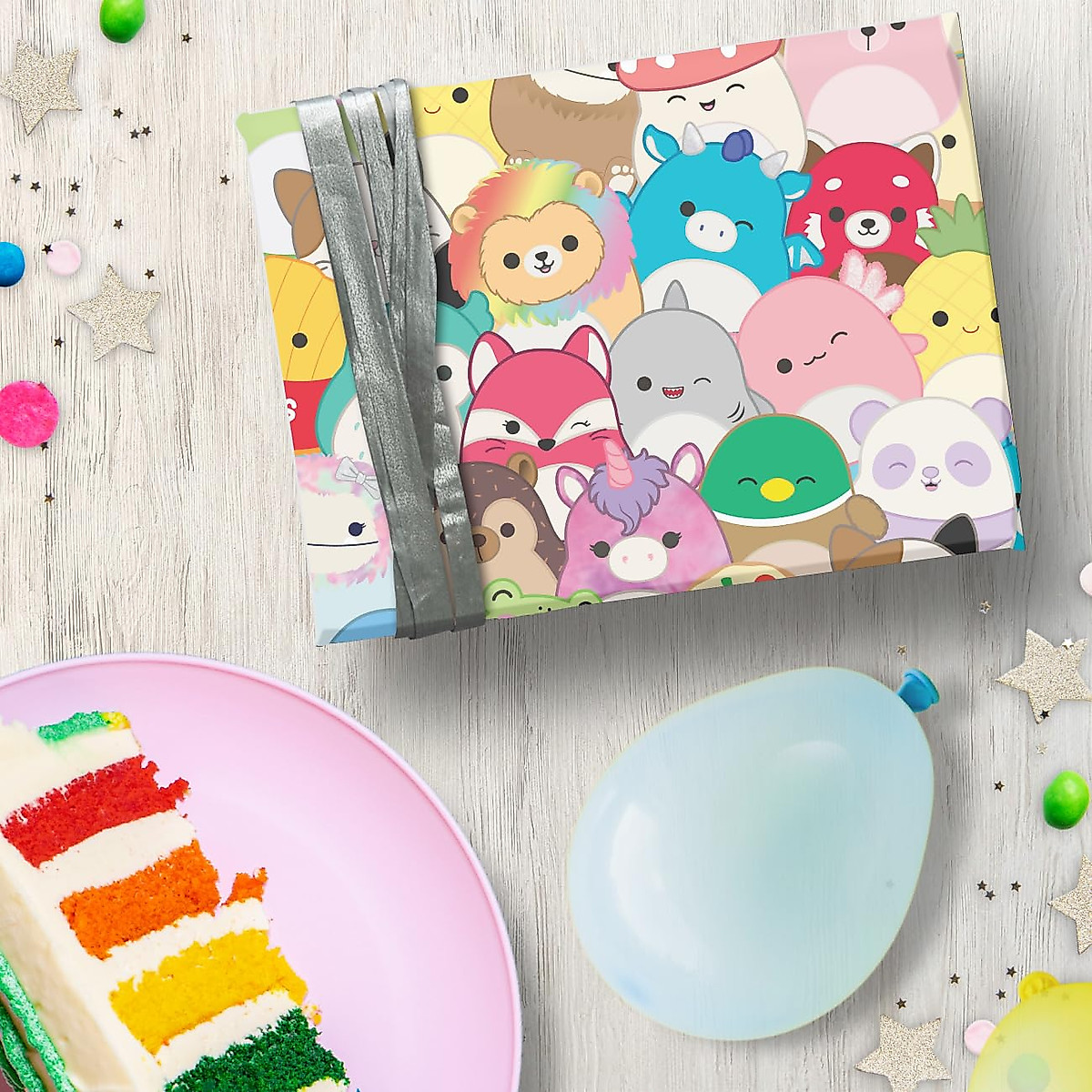 Danilo Squishmallows Wrapping Paper - Two Sheets, Two Tags, Officially Licensed Gift Wrap, Fully Recyclable, 70 x 50 cm each Sheet, Multi-Coloured