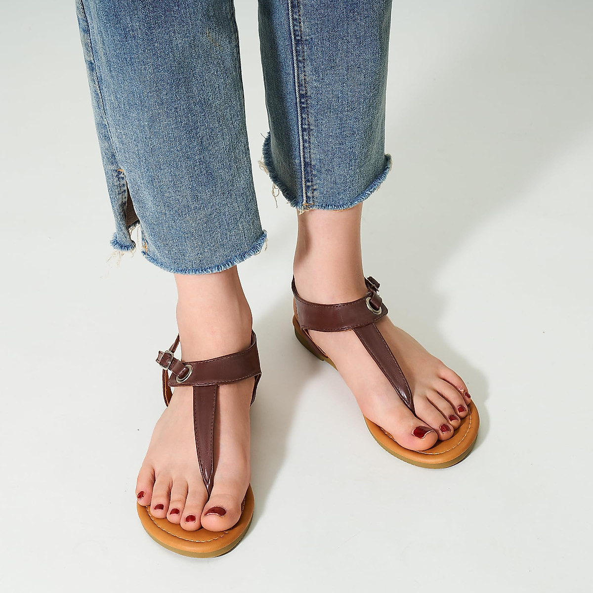 Trary Flat T-Strap Thong Sandal for Women BROWN 07