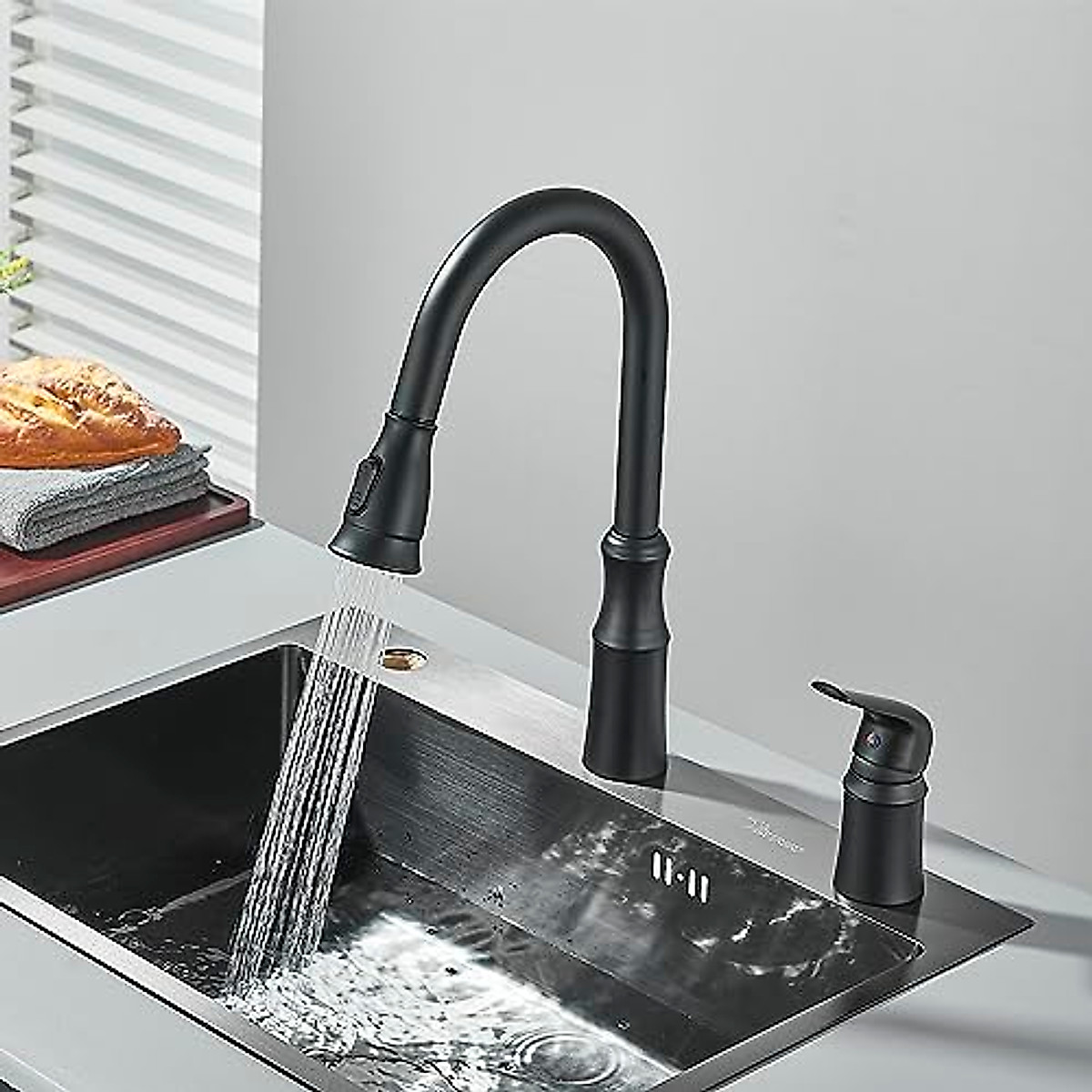 Oulantron High Arc Pull Down Sprayer Kitchen Faucet Single Handle Kitchen Faucets 2 Hole Matte Black Commercial Kitchen Sink Faucet Pull Out Kitchen Sink Faucet