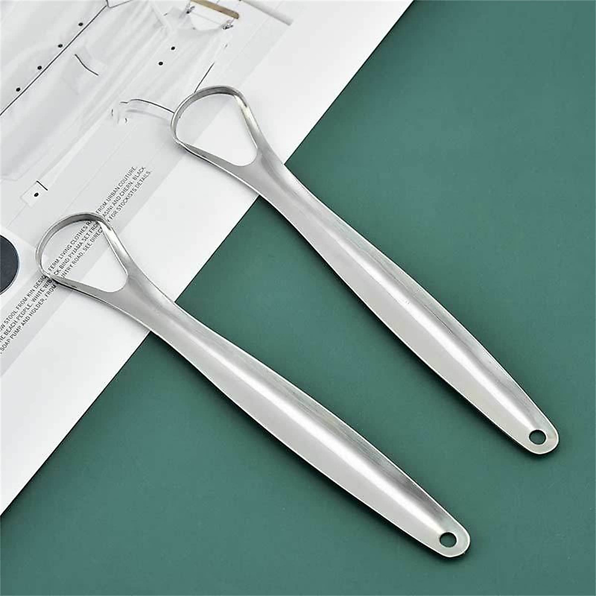 2 Pack Tongue Scraper, Stainless Steel Tongue Cleaners, 100% BPA Free Fresher Tongue Tools, Healthy Oral Hygiene Brushes, Reusable Stainless Steel, Eliminate Bad Breath (A)