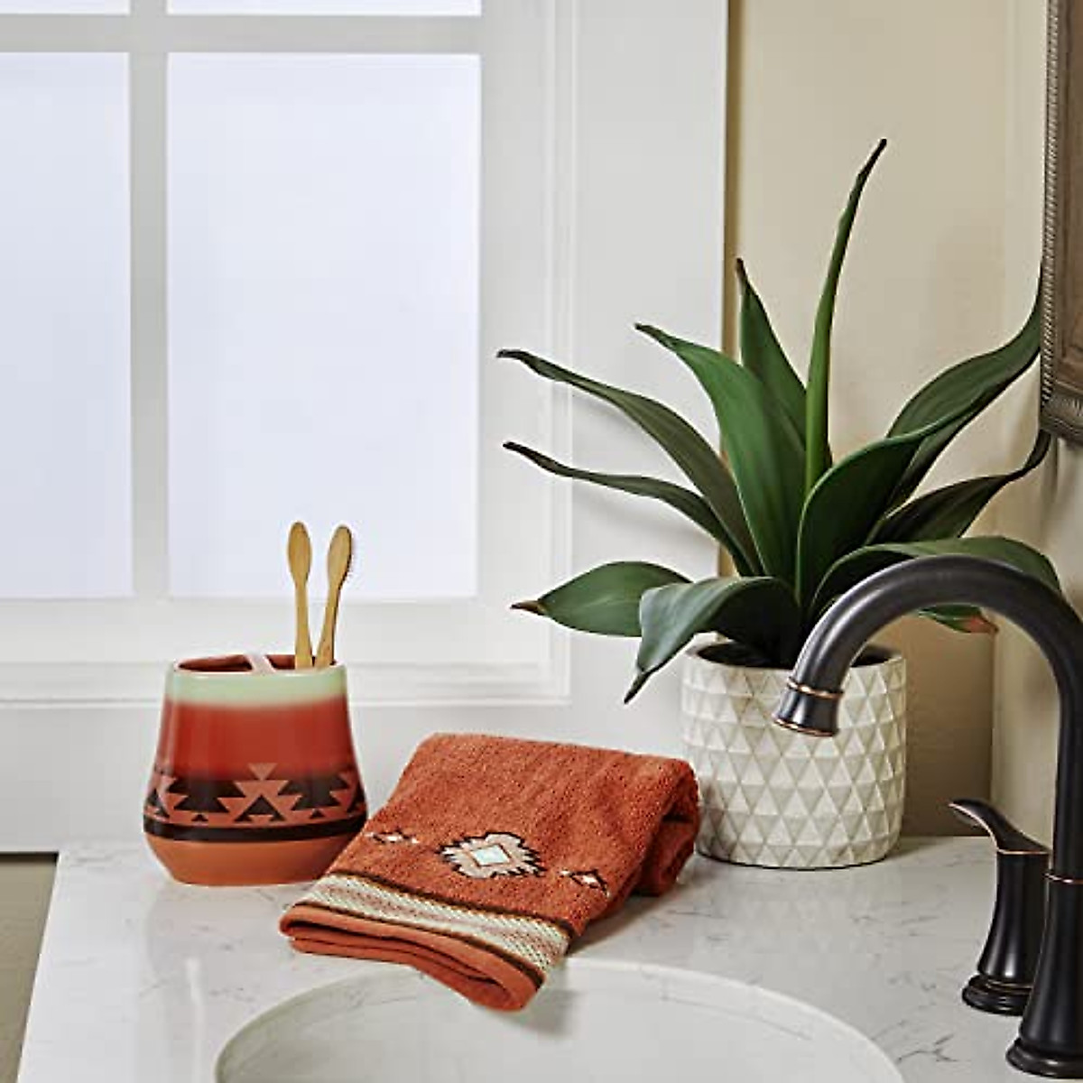 SKL Home Southwest Sunset Hand Towel, 15x26, Rust