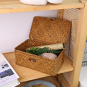 YRHOME Seagrass Rattan Basket Storage with Lid, Natural Hand-woven Rectangular Household Basket Bins for Organizer Boxes Shelf Desk (Original 10.2’’D X 6.7’’W X 4.3’’H)