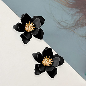 WUWEIJIAJIA Elegant Boho Flower Stud Earrings with White Pearl for Women Lover and Friends Flower Shaped Daisy Dangle Drop Earrings with Gold Flower Bud Jewelry Gifts (Black)
