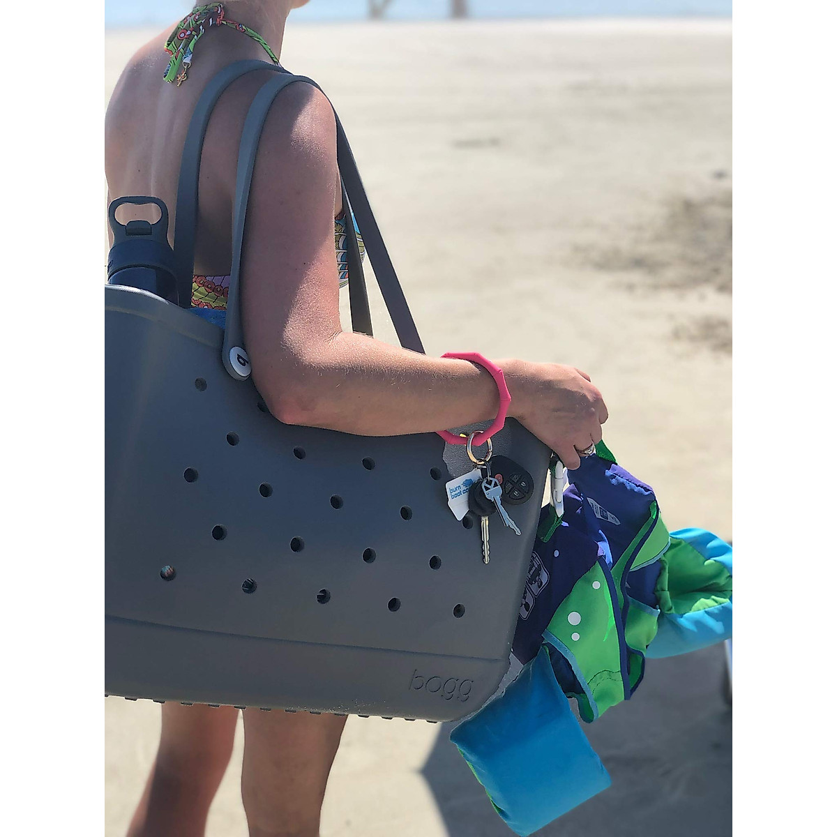 HADLEY MAE DESIGNS Key Ring Bracelet Keychain Wristlet Keychain Bangle Key Ring (Hot Pink)