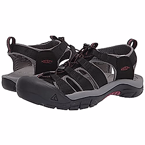 KEEN Women's Newport H2 Closed Toe Water Sandals, Black/Raspberry Wine, 8.5