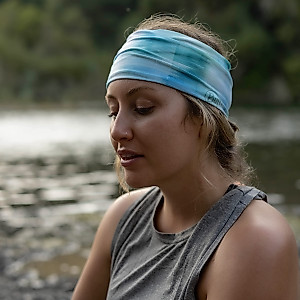 BUFF CoolNet UV Half Neck Gaitor, UPF 50 Sun Protection, Breathable, Cooling Bandana, Versatile, Quick Dry Face Mask, Black, Adult Size