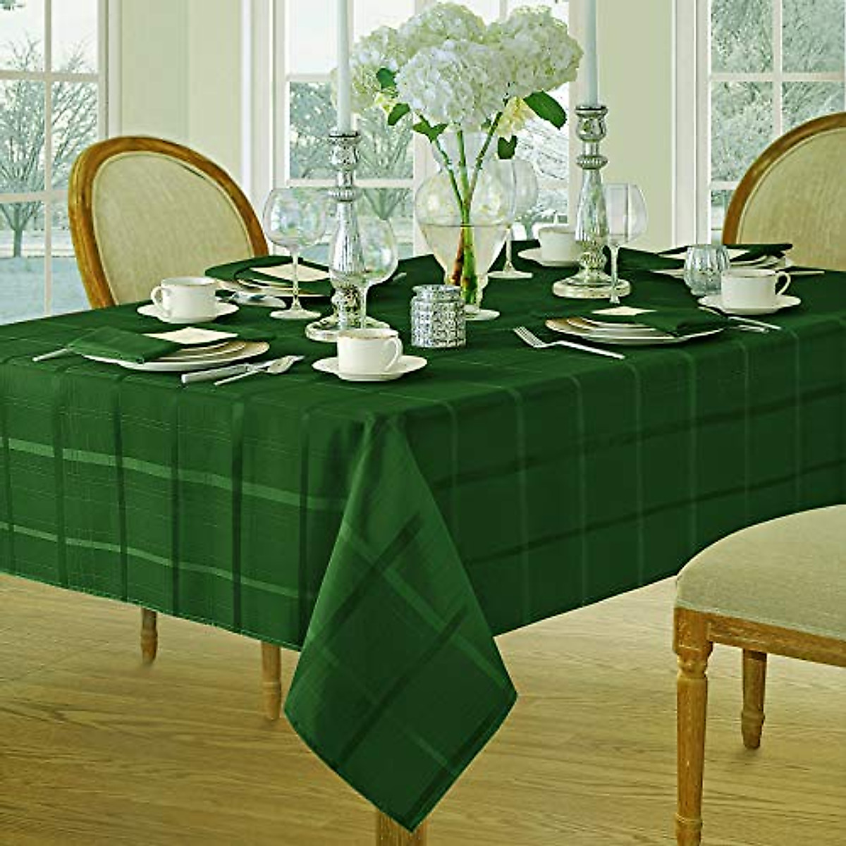 Newbridge 60 x 84 Inch Oval Fabric Tablecloth, Elegance Plaid, 100% Polyester, No Iron Soil Resistant Dining Room, Party and Banquet Table Cover, Solid Textured, Hunter Green
