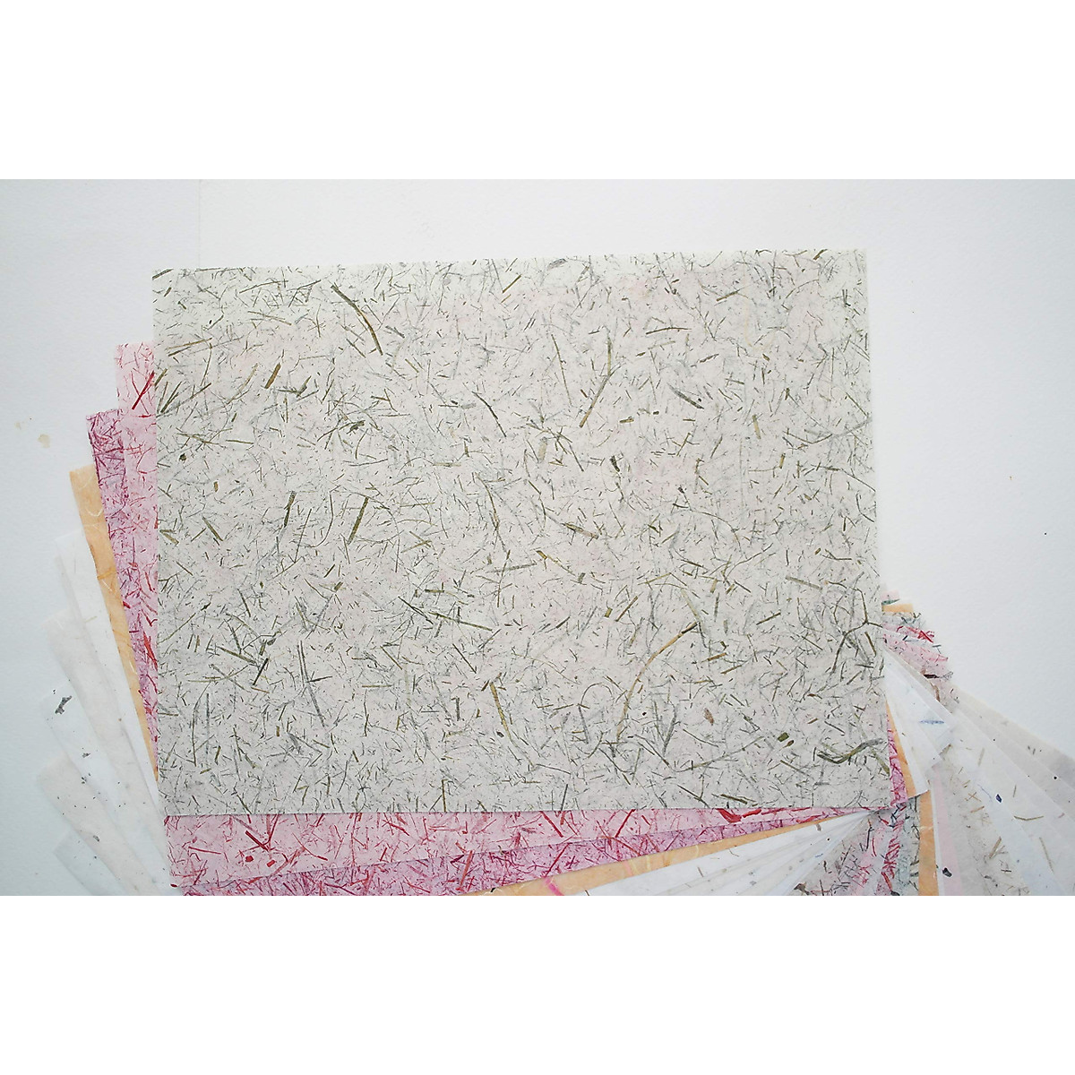 50 Sheets 8.5 x 11 Thin Mulberry Paper Sheets Handmade Art Tissue Washi Paper Design Craft Art Origami Suppliers Card Making (Tamarind Leaves,Onion,Banana Tree Fiber,Rice Straw etc.)