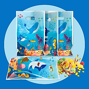3sscha 50Pcs Animal in the Sea Party Favor Bag Marine Life Ocean Themed Plastic Waterproof Goodie Bag with Die Cut Handle Whale Shark Rectangular Gift Bags for Kids Birthday Baby Shower Decor Supplies
