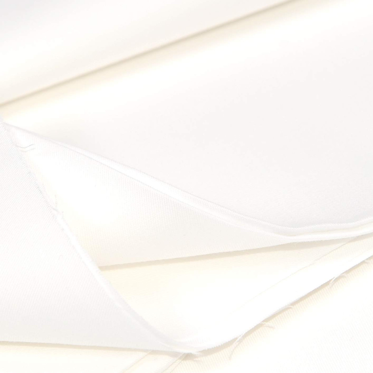 Pre-Cut Quilting Cotton Fabric Ivory Color Craft Cloth DIY for Sewing Crafting 61" by 1 Yard Rose Flavor