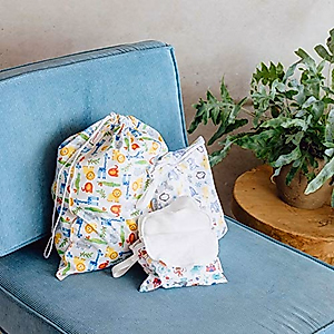 Imse Vimse Reusable Washable Wet Bags for Cloth Diapers (Snowland, Large 14x18)