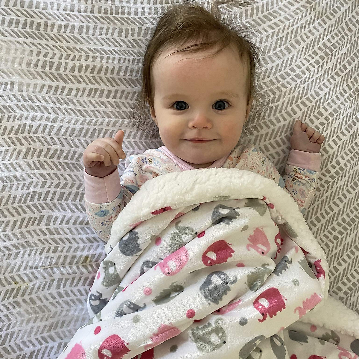 EVERYDAY KIDS Large Ultra Soft Gray and Pink Elephant Minky Baby Blanket for Girls Mink and Sherpa Toddler and Baby Girl Blanket Measures 30 x 40”; Trendy Animal Elephant Baby Nursery Decor
