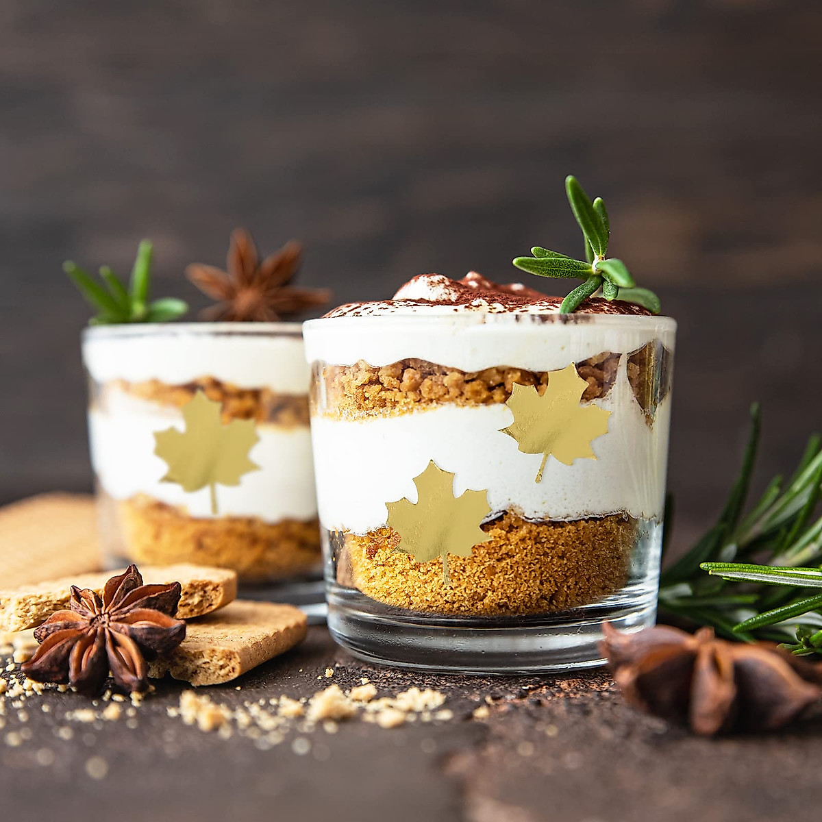 Whaline 500Pcs Fall Gold Foil Envelope Seal Stickers Maple Leaf Stickers Self-Adhesive Autumn Leaf Fall Label Decals for Greeting Invitation Cards Envelope Sealing Birthday Gift Wrapping Supplies