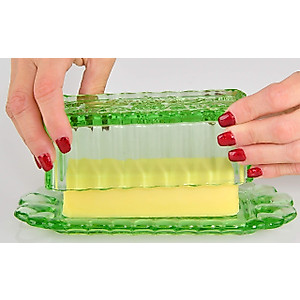 HOME-X Depression Style Glass Butter Dish with Lid and Grape Pattern, Retro Kitchen Decor, Wedding Gift