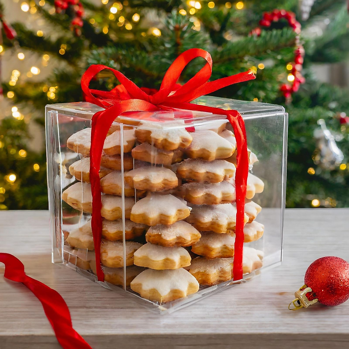 Juvale 30-Pack Clear Gift Boxes - 5x5x5 In Square Plastic Transparent Favor Boxes for Wedding, Baby Shower, Birthday Party