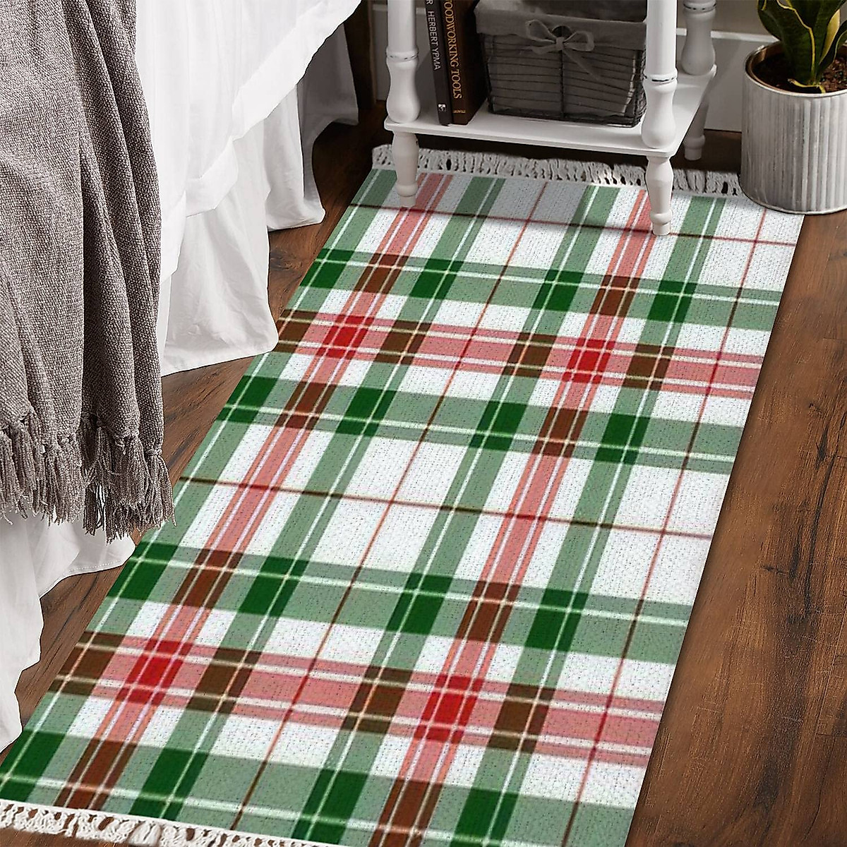 DGAIER Boho Area Rug Red White and Green Tartan Plaid Scottish Seamless Christmas and Play Mat Runner Carpet Minimalist Room Decor Indoor Outdoor Woven Rug Entryway Laundry Room Bedroom Rug 3x5'
