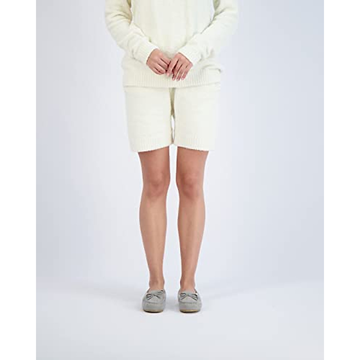 CUSHIONAIRE Women's Sabina Moccasin Slipper +Memory Foam, Grey Wool 10