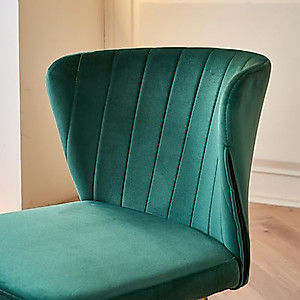 HAIZAO Modern Green Velvet Dining Chairs Set of 2, Curved Backrest Upholstered Kitchen Dining Room Chairs, Mid-Century Dining Chair with Golden Metal Legs