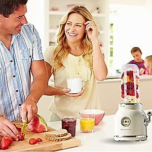 FRIGIDAIRE ESMM100-CREAM Retro Smoothie Maker Blender with Mason Jar, Perfect for Shakes and Smoothies, 300-Watt, Cream