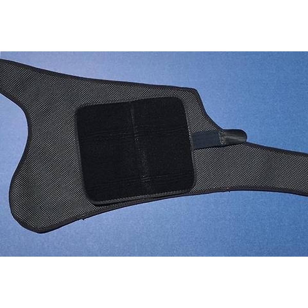 Ice Horse Pair of Stifle Wraps for Equine Therapy - Comes with 4 Ice Packs