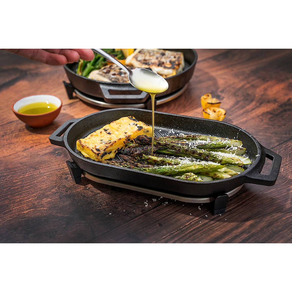 Ooni Cast Iron Grizzler Pan - Grill Frying Pan, 12" x 6" Griddle Plate with Removable Handle and Stainless Steel Trivet, Pre-Seasoned Non-Stick Oven Safe Cookware, Pizza Oven and BBQ Accessories