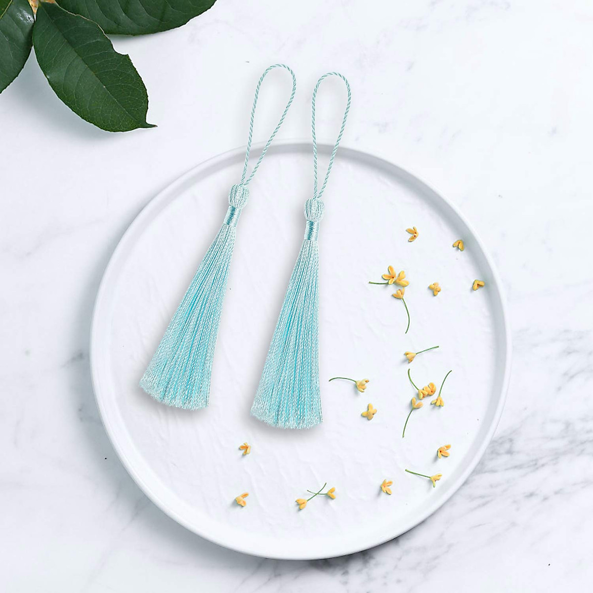 VAPKER 30 Pieces Light Blue Tassels 13cm/5-Inch Silky Handmade Soft Mini Tassels Floss Bookmark Tassels with 2-Inch Cord Loop for Jewelry Making, DIY Projects, Bookmarks