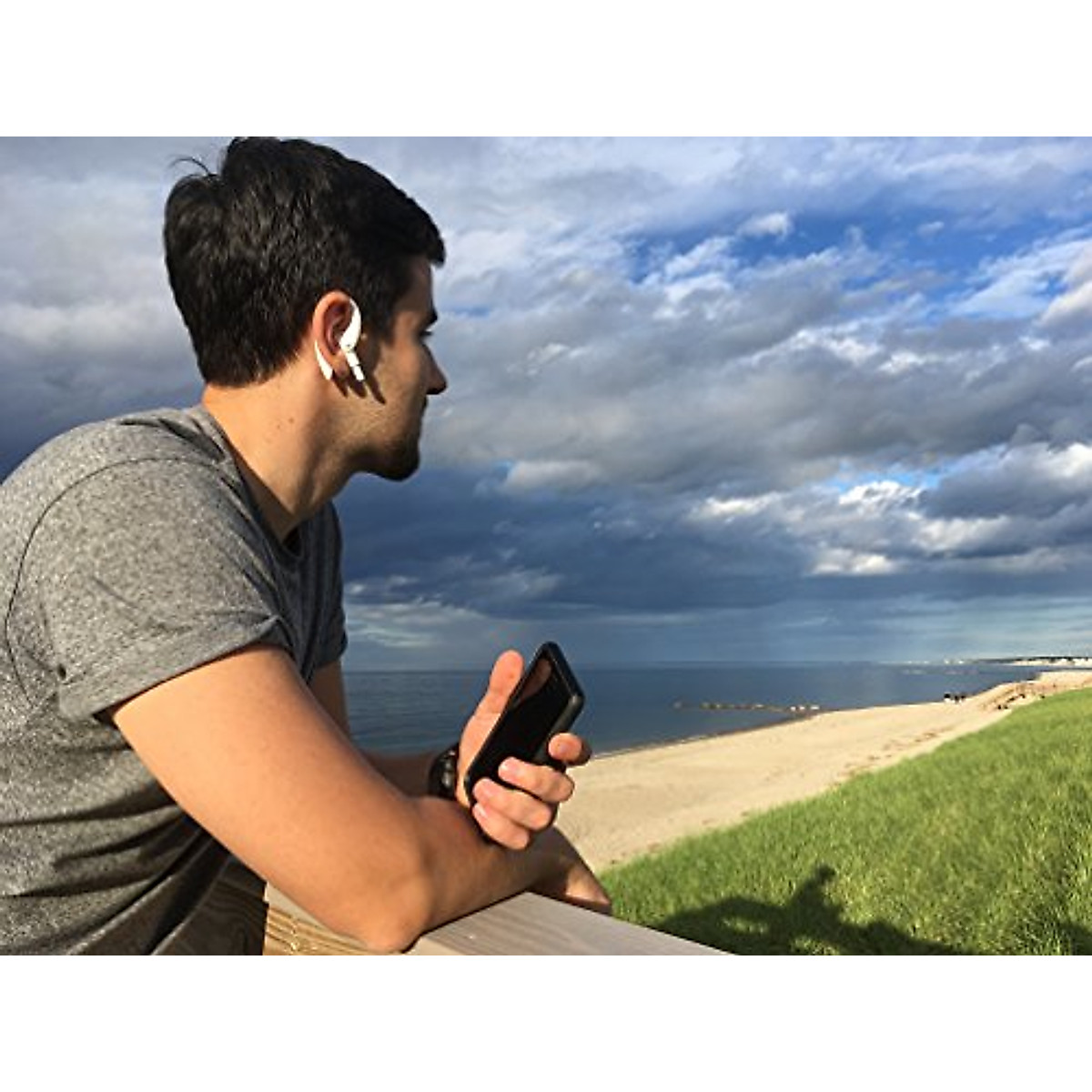 EARBUDi Earhooks Compatible with Apple AirPods | White