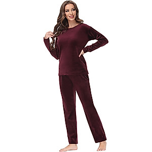 COZZIPLUS Women Velour Lounge Set 2 Piece Velvet Pajama Set Sweatsuit Crew Neck Sweatshirt and Elastic Waist Sweatpant(Burgundy,M)