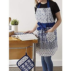 DII Kitchen Gift Set Collection, Apron, Pot Holder & Oven Mitt, Blue Market, 3 Piece