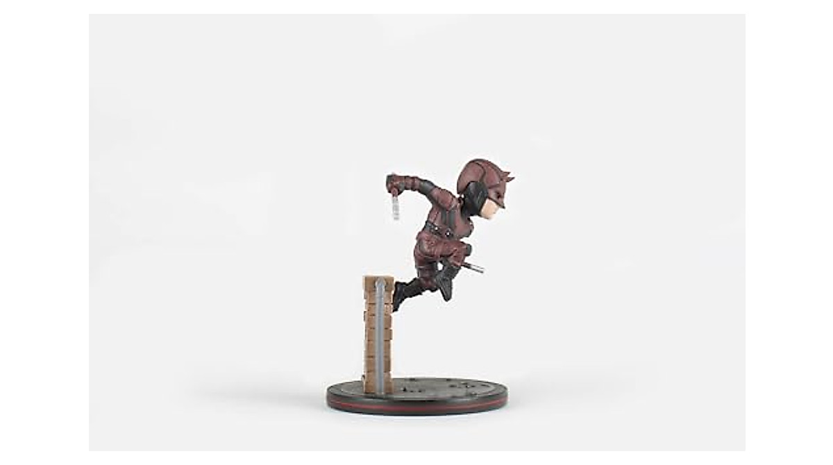 QMx Marvel Daredevil Q-Fig Diorama - Collectible Marvel Statue