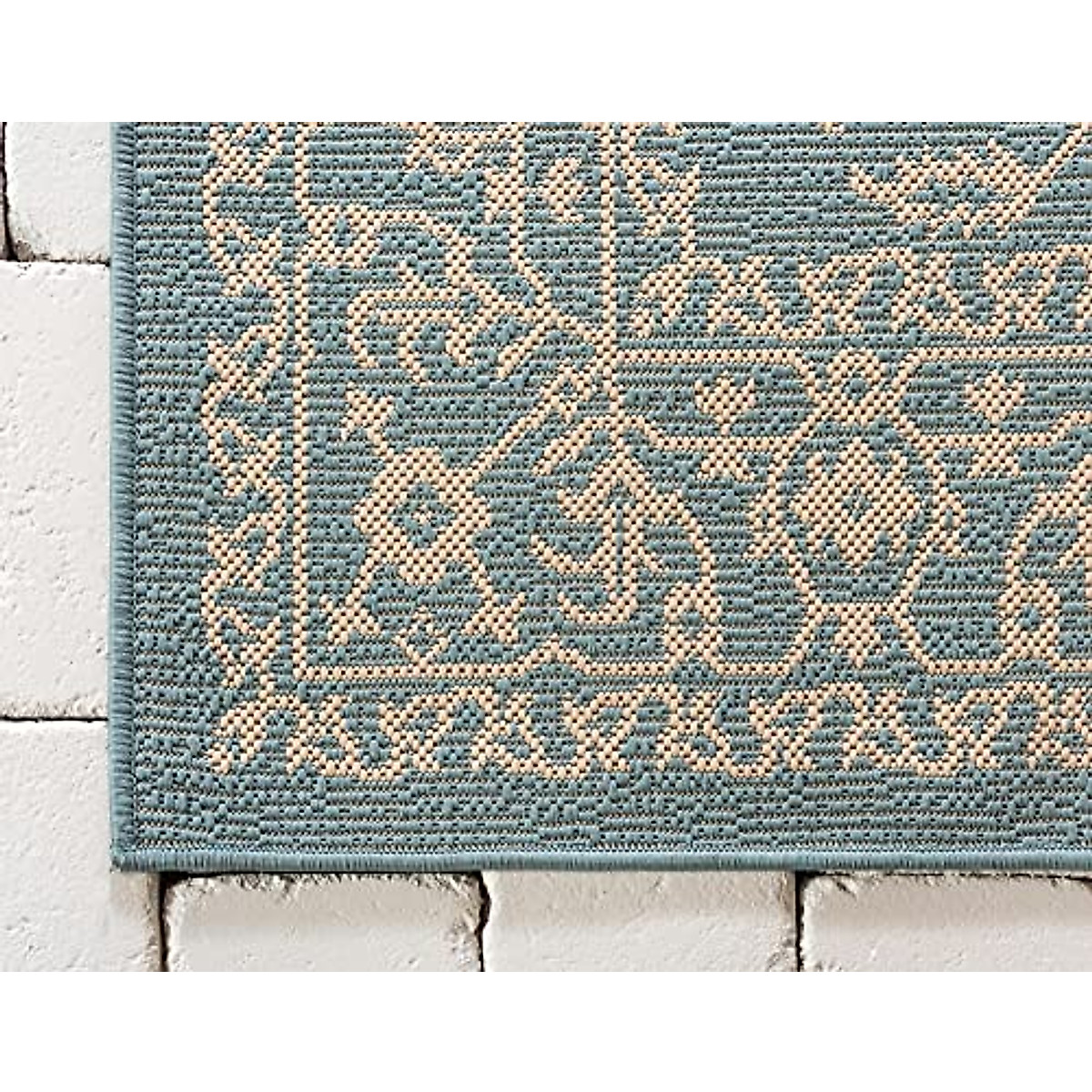 Unique Loom Botanical Collection Bohemian, Abstract, Traditional, Indoor and Outdoor Area Rug, 4' 0" x 6' 0", Light Blue/Beige