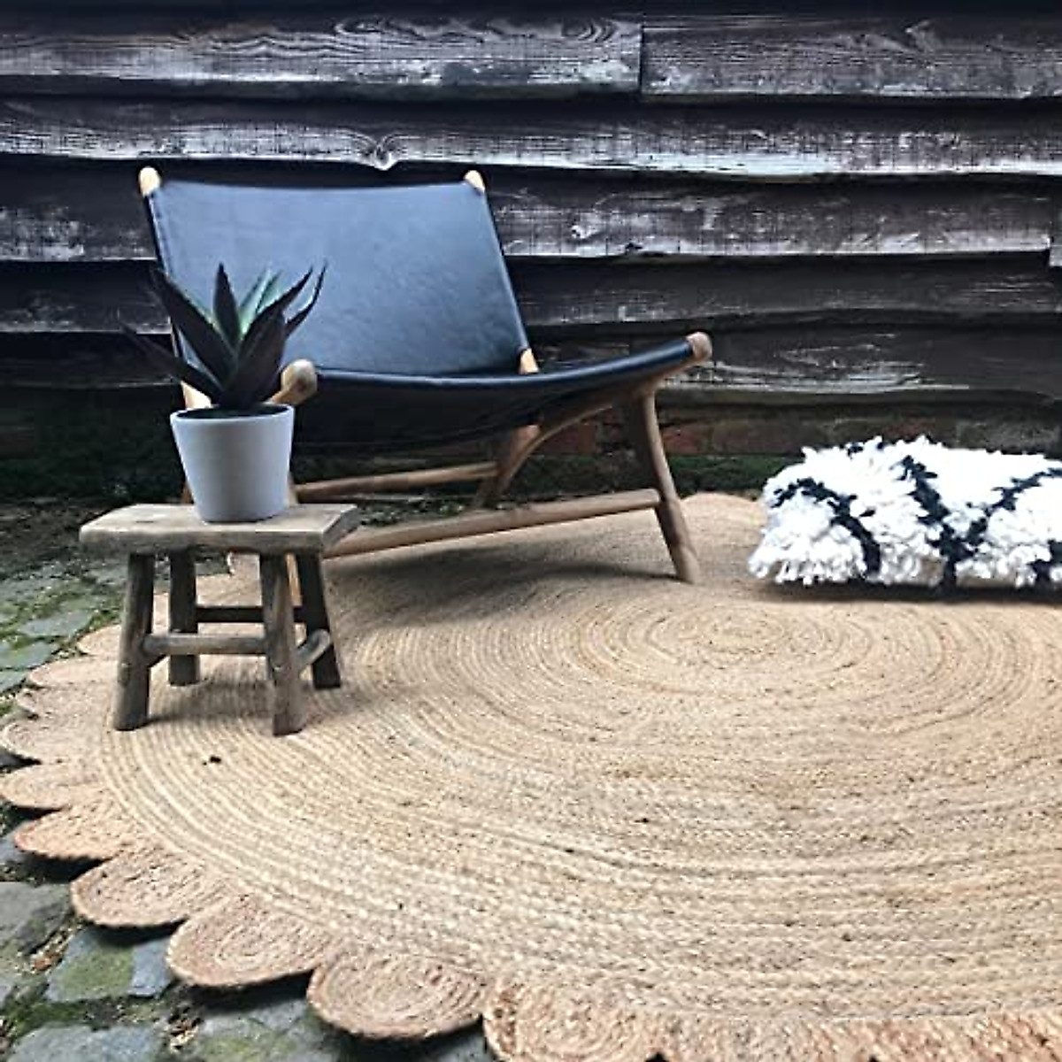 4x4, 5x5, 6x6,feet Natural Jute Scallop Round Rug, Floor Scalloped Edge Rug Braided Boho Eco Large Circular Handmade Area Rugs (Natural, 8x8 Ft Round Rug)