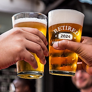 DAZLUTE Retirement Gifts for Men, Retired 2024 Not My Problem Anymore Beer Glass, Funny Retired Gifts for Boss Coworker Husband Teacher Friends Dad Grandpa, 15 Oz Beer Pint Glass