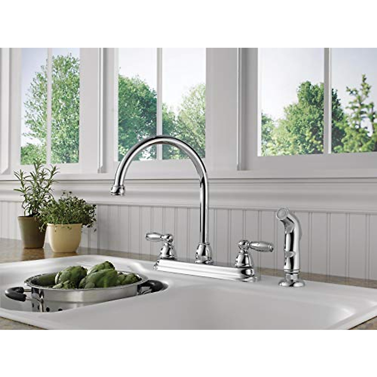 Peerless Claymore 2-Handle Kitchen Sink Faucet with Side Sprayer, Chrome P299575LF