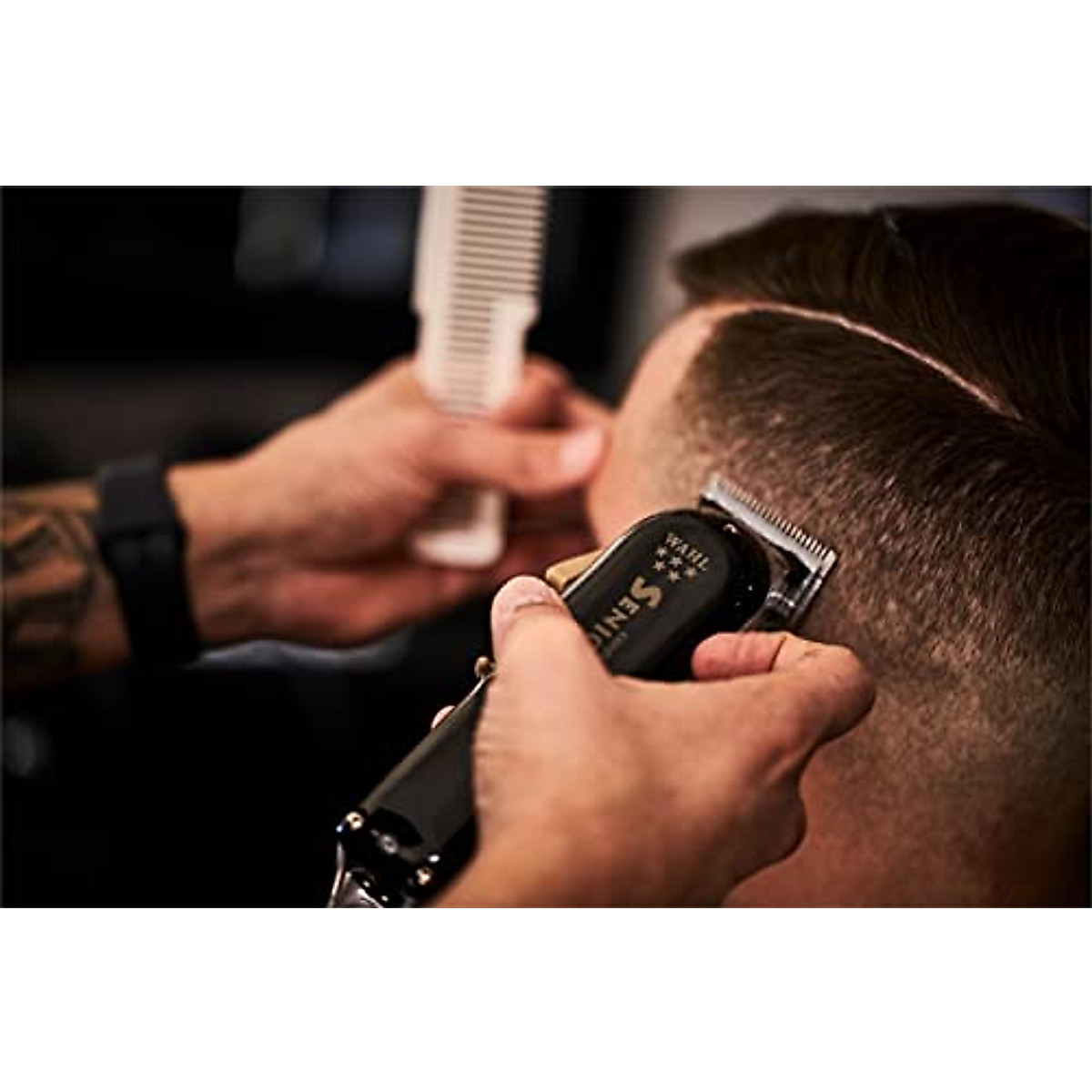 Wahl Professional 5 Star Series Cordless Senior Clipper with Adjustable Blade, Lithium Ion Battery with 70 Minute Run Time for Professional Barbers and Stylists - Model 8504-400