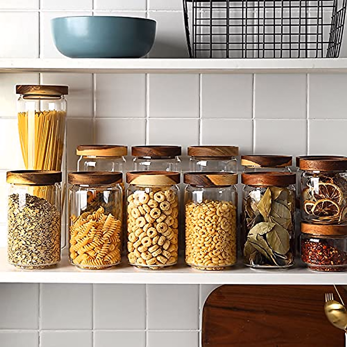 Bekith 3 Pack Glass Storage Containers with Airtight Seal Acacia Wood Lids, 31.6 FL OZ (950ml) Clear Glass Food Storage Jars for Kitchen, Glass Pantry Canister for Spaghetti Pasta, Coffee, Beans