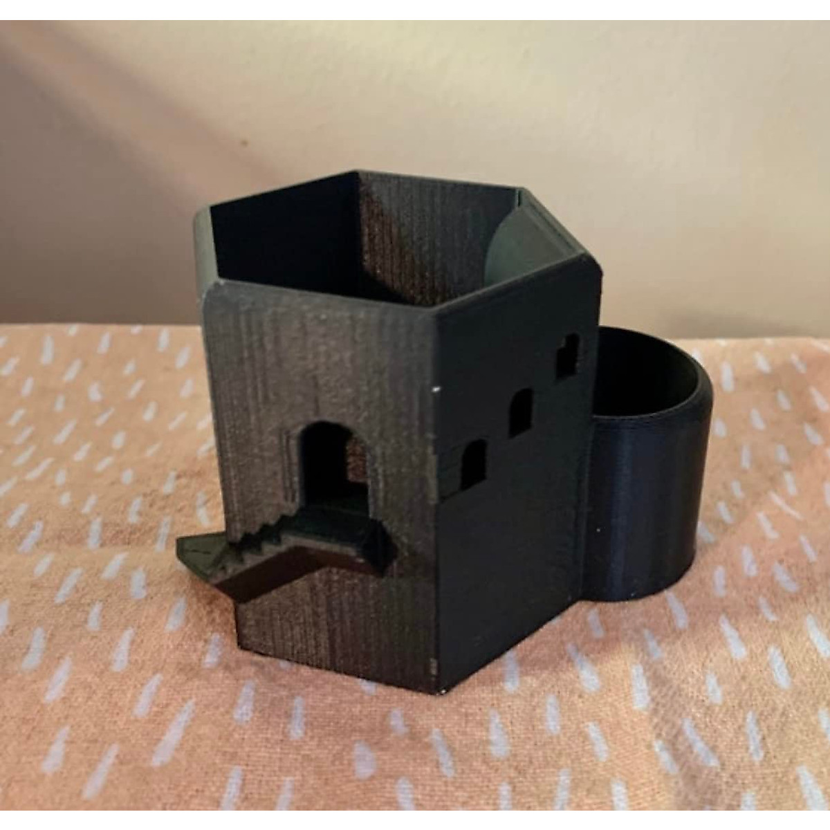 Mini Castle Succulent Planter Sustainable 3D Printed PLA Decorative Planter Succulent Planter Tower - Building Planter - Architecture Pot (Black)