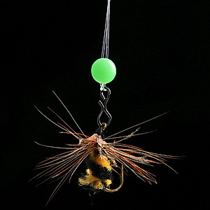 100 Pcs Luminous Fishing Beads, Round Night Fishing Glowing Balls Glow in Dark Fishing Lure Baits Fishing Tackle Bead Baits(10MM,Green)