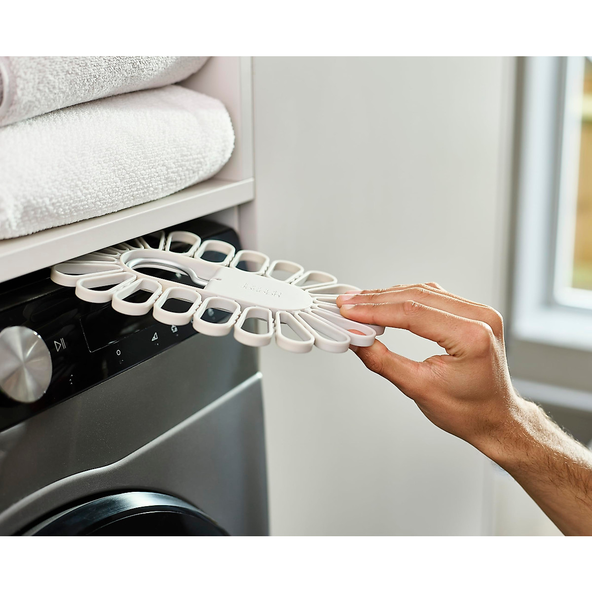 Joseph Joseph Petal 22-Piece Small Item Drying Hanger Rack for Socks and Underwear