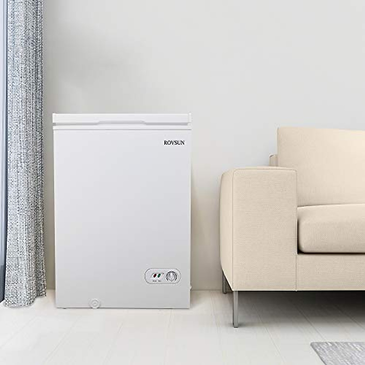 ROVSUN 3.5 Cubic Feet Chest Freezer, Compact Deep Freezer with Storage Basket, Adjustable Thermostat, Ideal for Home Kitchen Office RV, White