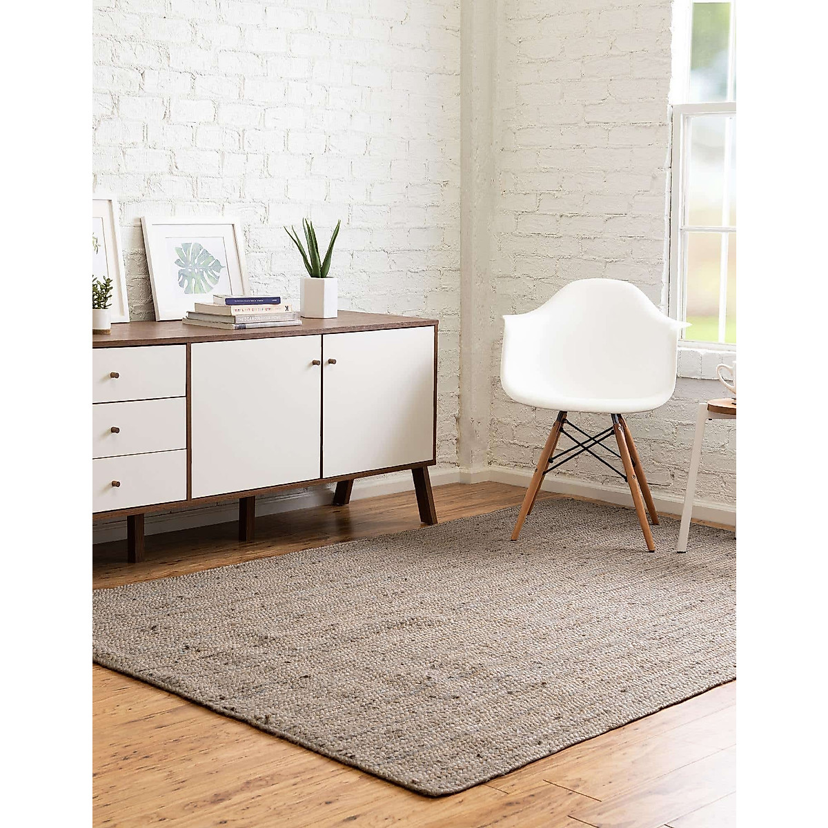 Agro Richer Handwoven Jute Area Rug, 4x6 ft. Natural Grey Yarn- Rustic Vintage Grey Braided Reversible Rectangular Rugs for Bedroom, Kitchen, Living Room, Farmhouse