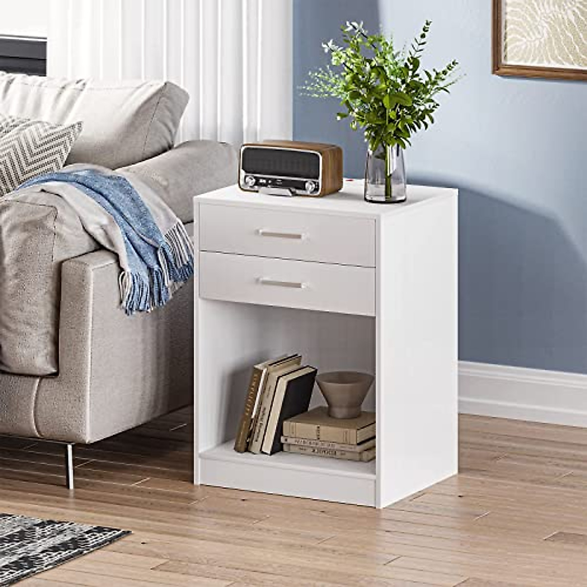 Tiptiper Nightstand Set of 2 with Charging Station, White Night Stands for Bedroom, End Table Side Stand Cabinet, Bedside Table with Drawers