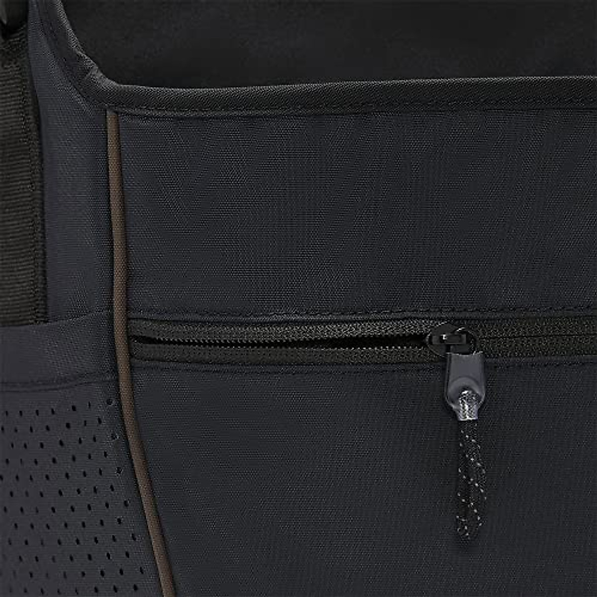 Nike Sportswear Essentials Messenger Bag (15L) (Black/Black/Ironstone)