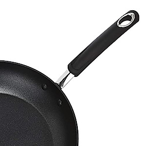 Amazon Basics Hard Anodized Non-Stick Skillet - 12.5-Inch, Black