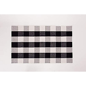 Cotton Buffalo Plaid Rugs 27.5x43 Inches Black and White Checkered Front Porch Plaid Door Mats Woven Washable Layered Welcome Mat for Kitchen Carpet Outdoor Porch Entry Way Decor