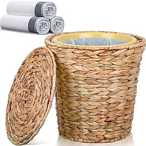 Menkxi Wicker Waste Basket with Lid in Bedroom Bathroom Wicker Trash Can in Office, Boho Handwoven Wicker Waste Basket with Plastic Insert and 60 Pcs Drawstring Trash Bag(4 Gallon)