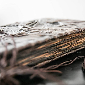 Necronomicon Evil Dead Necronomicon Book of The Dead Spellbook Leather Hardcover Necronomicon Journal Spells Decoration Lovecraft Horror Movie Prop Decor Notebook