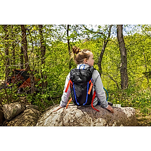 High Sierra HydraHike Youth, Black/Vivid Blue, 8L