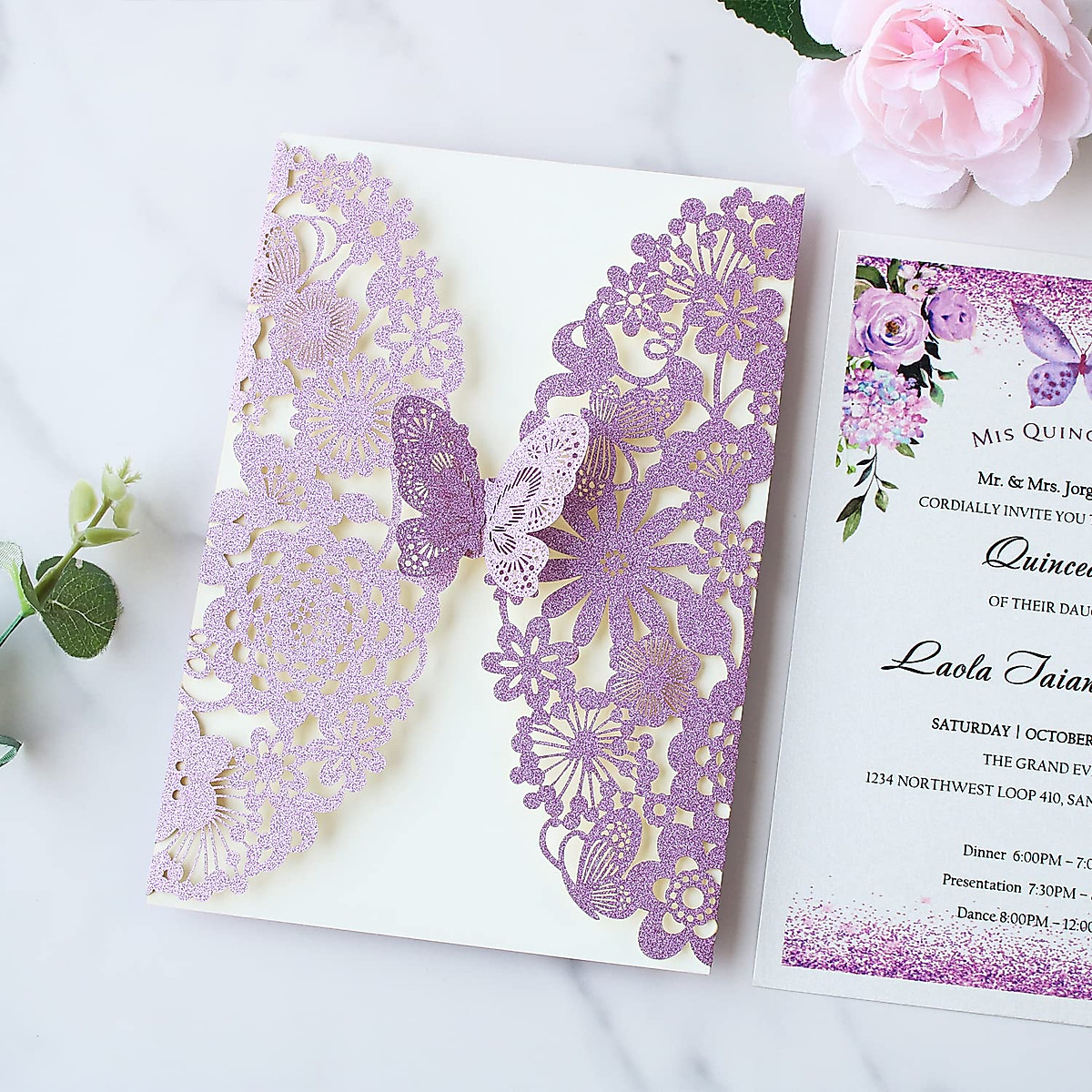Hosmsua 5.1x7.3'' 50PCS Purple Glitter Quinceanera Invitation Kit Laser Cut Flora Butterfly Invitation Cards Pocket with Envelopes for Bridal Shower Sweet 16 Wedding Invitation (Purple Glitter)