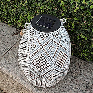 Outdoor Lantern Solar Lamp Solar Powered Patio Lights Courtyard Light Decorative Hanging Light Garden Landscape Light Lamp for Home House Outdoor Pendant Light